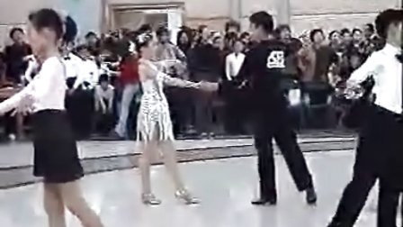 哥学舞1年时间参加的一个比赛,小学生C组!勿喷!