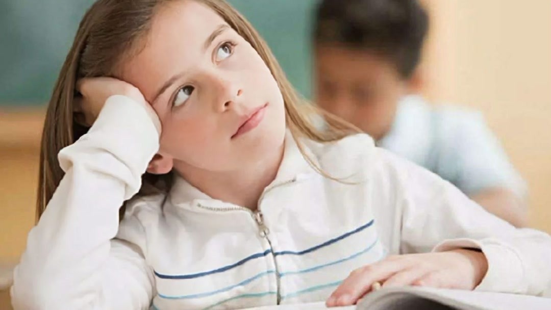 孩子乘法口诀背不下来怎么办?学会这一招,三秒就背会,真是厉害
