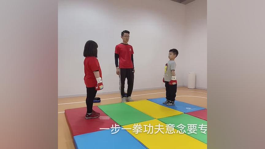 ߙ�‍♀️ߙ�礼仪之邦[握手]#少儿体能训练 #运动也要带节奏