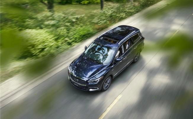 ...动力方面,搭载2.5升机械增压发动机和电动机组成的混动系统,最大...