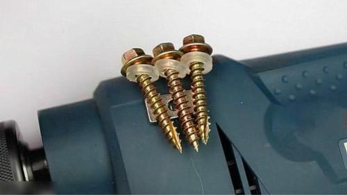 一块小磁铁竟有这样大作用,以前还真没发现