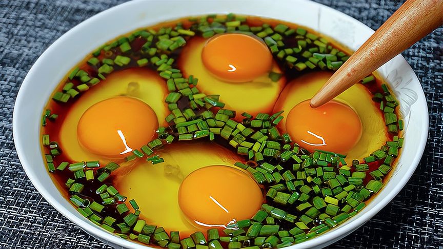 最近很火的鸡蛋做法,简单易做成本低,营养还美味,真的很好吃