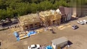 延时摄影镜头下看房子建造过程,木质结构也很牢固!