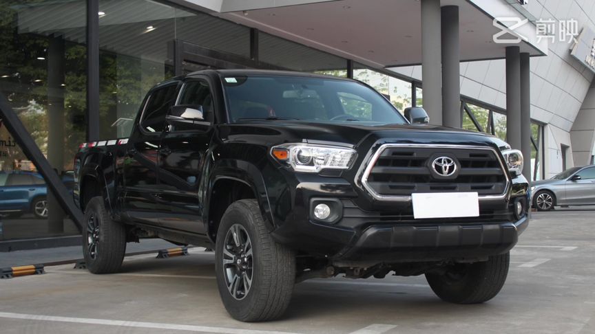 丰田皮卡Tacoma(塔酷玛)16年11月上牌,3.5排量,安全行驶3