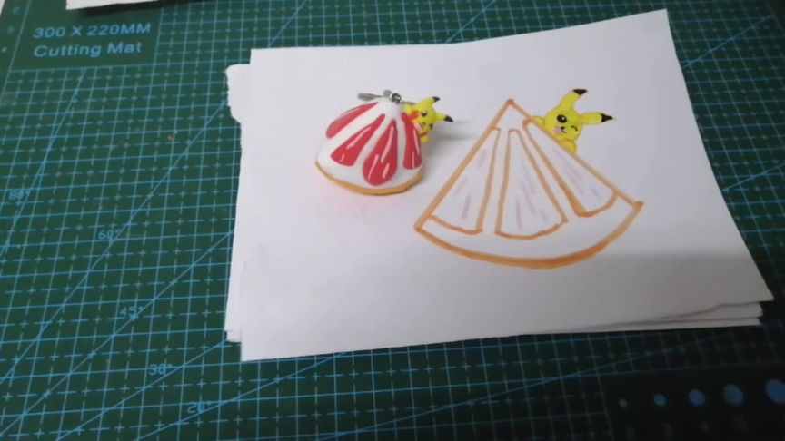 儿童节用超轻粘土做一个皮卡丘钥匙扣