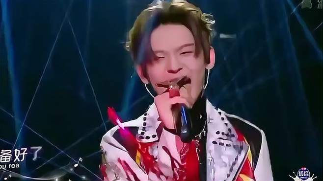 李玟小鬼唱《滴答滴》,酷帅slay全场,张信哲都跟着嗨丨我们的歌