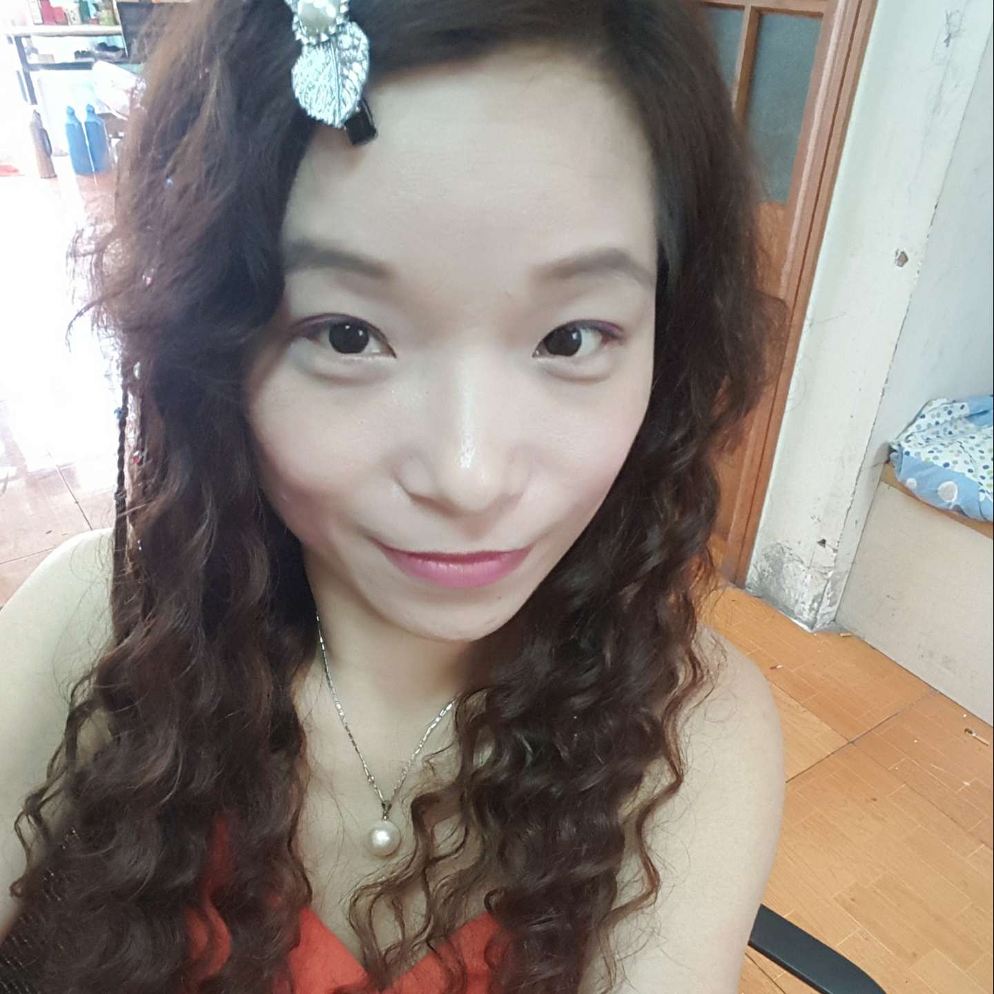 莉儿1478573615669356 