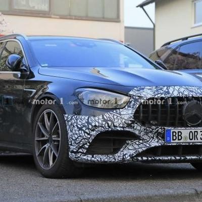 【这可不是一台普通E级,E63旅行版的新车谍照曝光!】日前,有媒体拍...