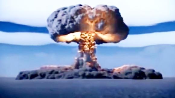 10枚 核弹 一起爆炸!能不能把“岛国”炸沉?战争模拟