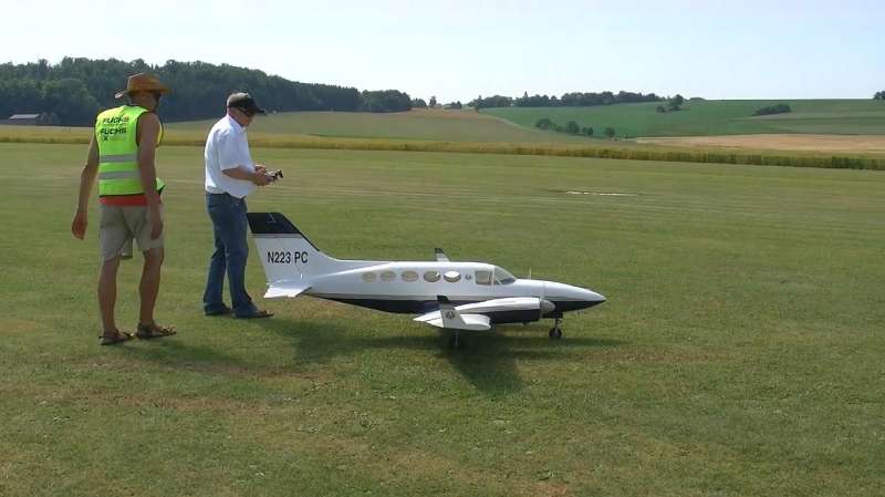 RC飞机模型,空中飞行展示,场面太真实了