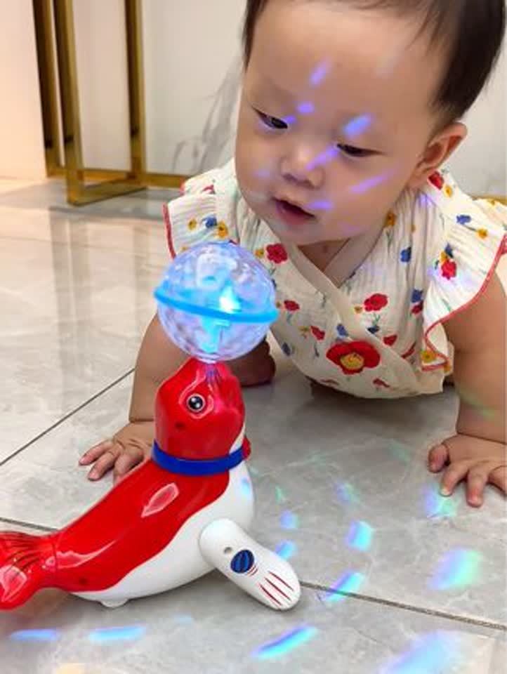 ...儿童玩具 #哄娃神器 #引导宝宝爬行玩具 #转球海狮 #自己玩的不亦乐乎