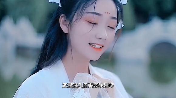 现代富家千金穿越回古代,经过不断奋斗努力,终于成了帝王的皇后