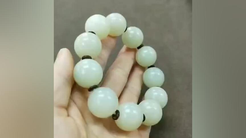 #模型 #手工雕刻 #艺术雕刻 #工艺品 #玉石 #魔法小绿罐