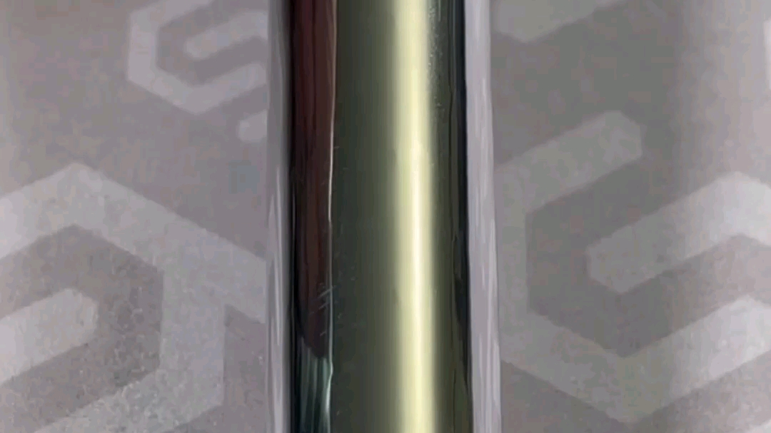 ...瞬间透露闪烁的几何图案!#NoahDeledda #Crushmetric #诺亚 #变形笔