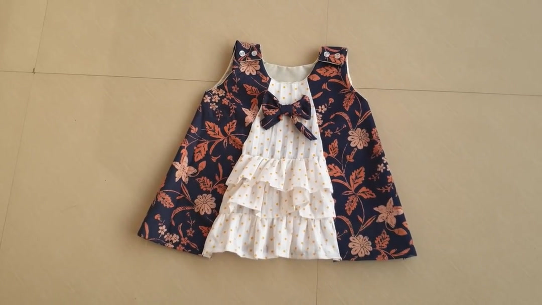 DIY:芭比娃娃的衣服变旧了,自己给她做一件漂亮的小裙子吧。