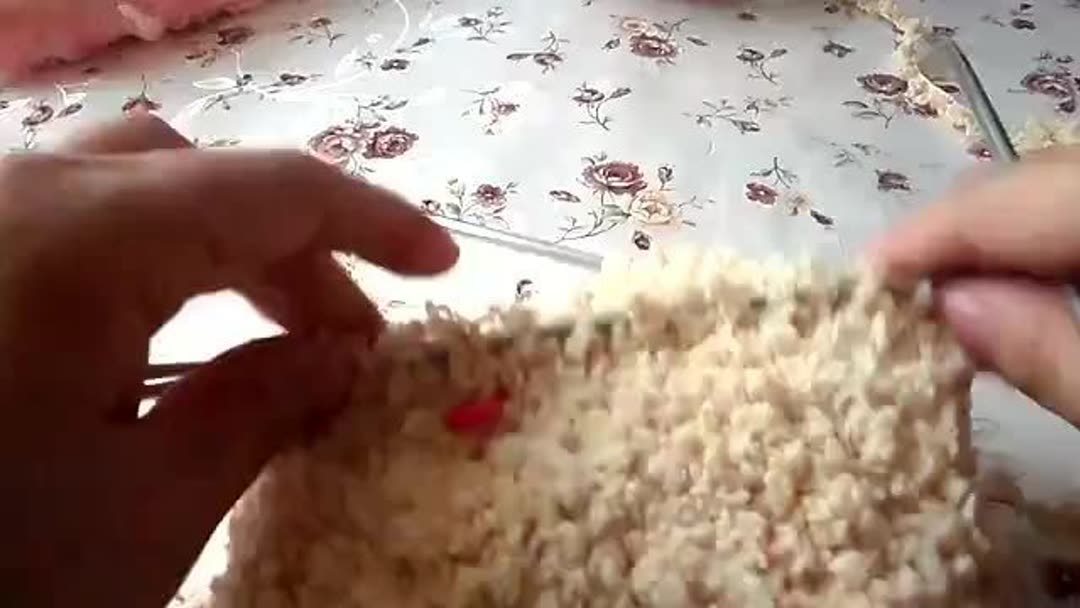 悠悠编织视频--绒绒线帽子的织法