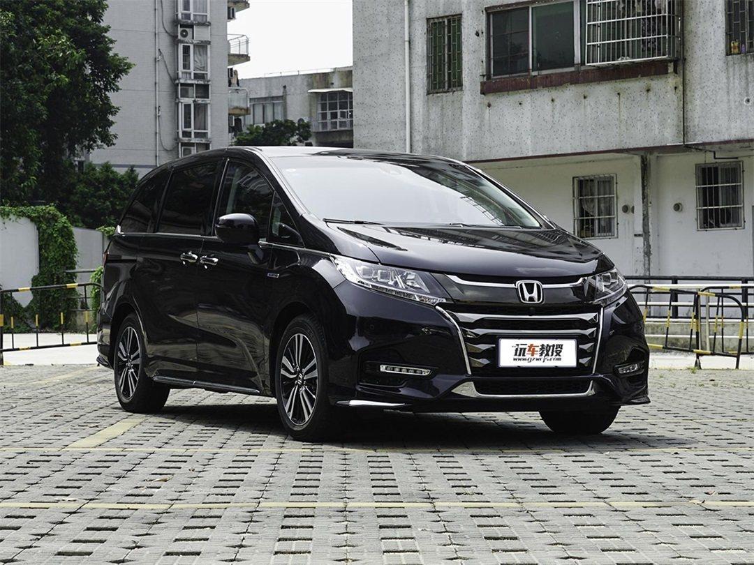 【二胎家庭,买什么车好?】 随着二胎政策的开放,二孩家庭买哪些车也...