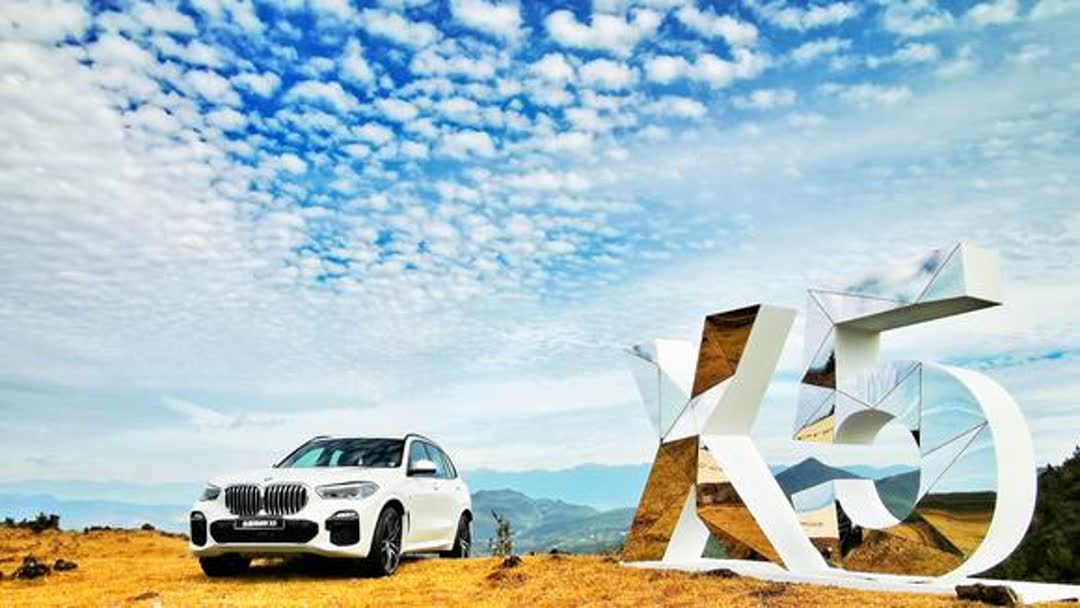 全新BMW X5 手机数字钥匙演示