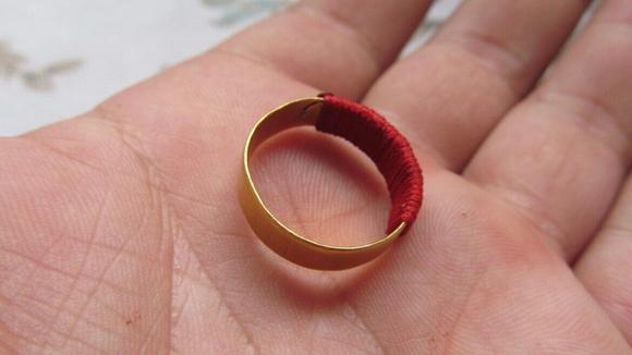 教你如何给开口戒指编绳,步骤详细,方法简单,学会后能省不少钱