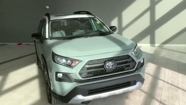2021款丰田RAV4越野版高清实拍,外观内饰全新升级,太漂亮了
