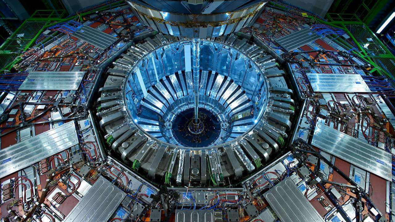 一分钟科普,辟谣那些有关粒子加速器的谣言