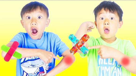 很好玩的卡通创口贴撕撕乐,给受伤的小朋友贴上,再也不怕疼了