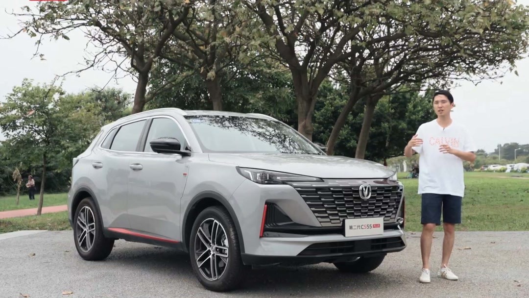 上市不到半年卖出10万台!能继续销量王吗?试驾全新长安CS55PLUS