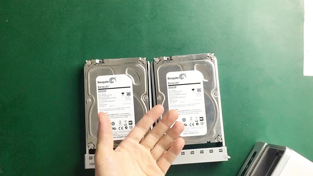 粉丝邮寄一个RAID磁盘阵列盒,不识别,教你三步轻松恢复重要数据