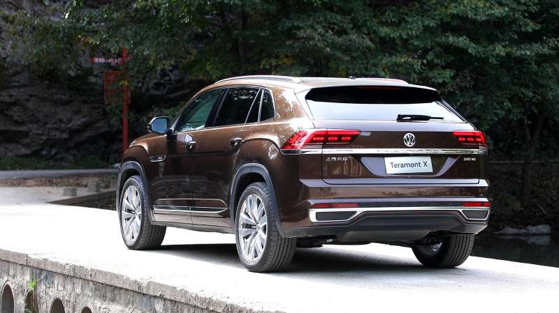 5人坐享7人空间,试驾上汽大众首款大型Coupe SUV途昂X