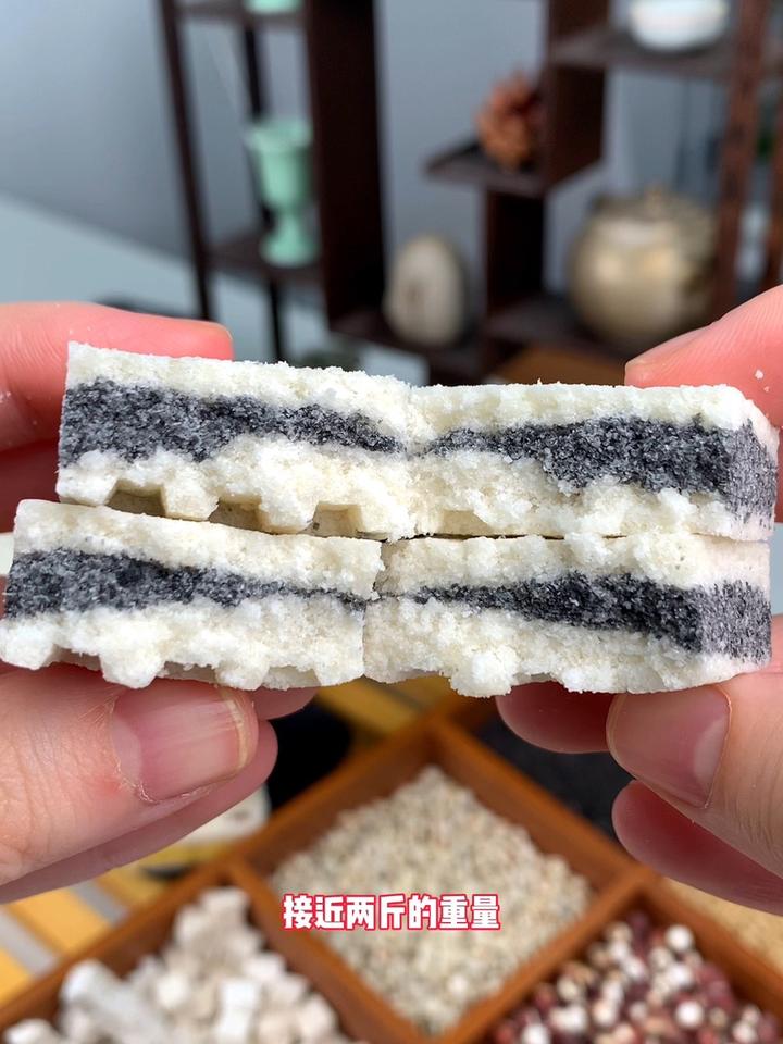 五种糕点到手900g,好吃不甜腻,两张吃法都很方便#芡实糕 #软糯香甜 #...