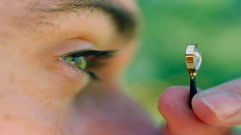 世界上最小的放大镜,聚焦10亿倍以上,可以看到单个原子