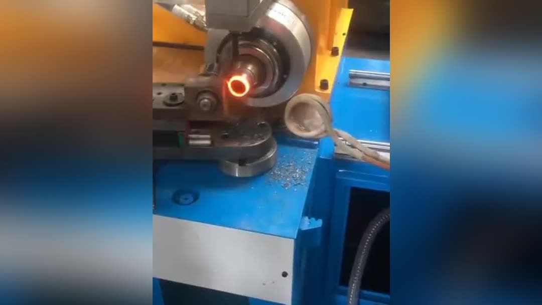 钢管原来是这样封口的,涨见识了!