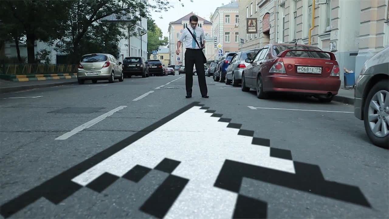 男人将鼠标移出了电脑屏幕外,能对这个世界重新编辑!