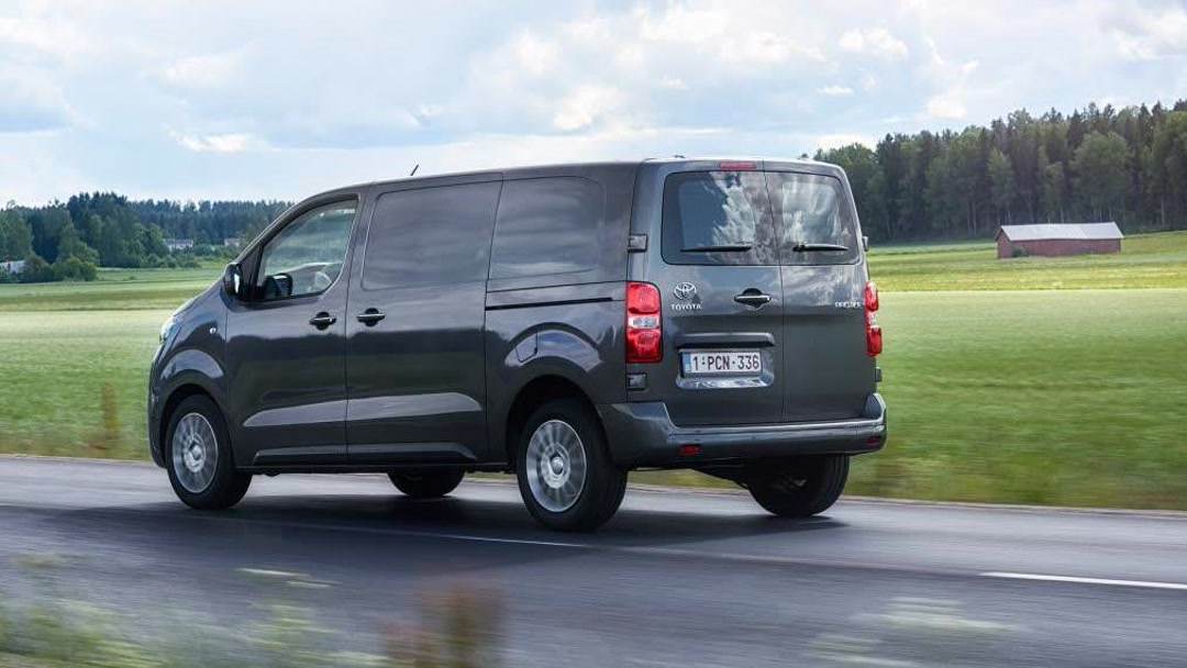 丰田再推神级大7座MPV! 8S破百,售20万会成街车?