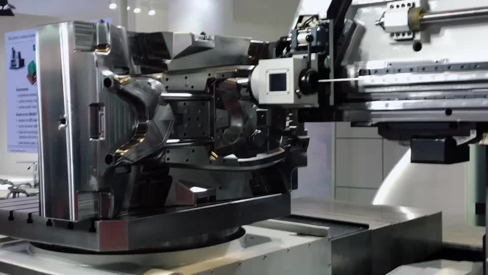 模具水路加工#机械加工 #机械设计 #数控 #数控cnc @抖音短视频