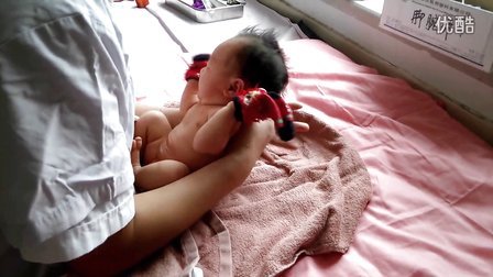 VID20131017100303刘小雅出生游泳的视屏