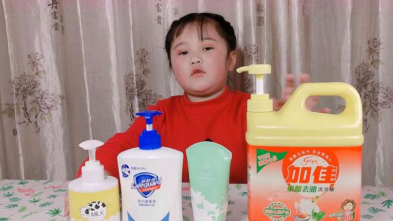 小麋鹿自制起泡胶,6岁宝宝都做成功了,方法简单实用,无硼砂!