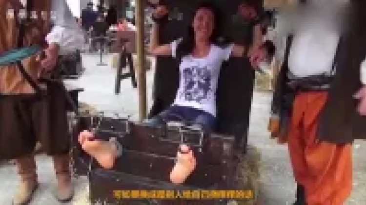 为什么自己挠痒痒没感觉，别人一挠就笑个不停？今天总算明白了！