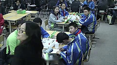 《奇妙的二氧化碳》2017年新媒体新技术教学应用暨第十届全国中小_...