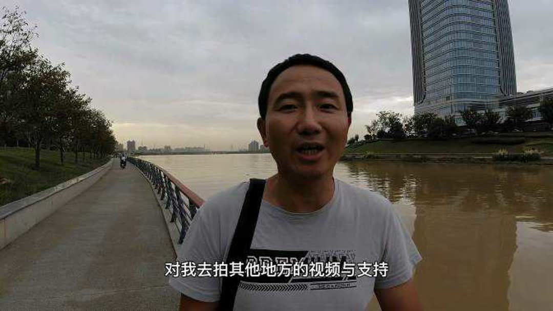 在西安拍了一年多视频,被机器人打了一个大标签,还能突围吗?