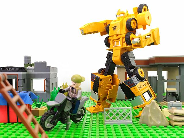 有趣的定格动画,吊车变身通天臂!