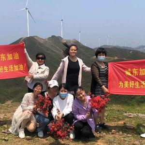 城东加油站小钟 