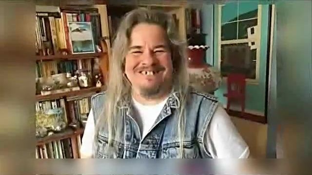 他12岁长胡子并来大姨妈