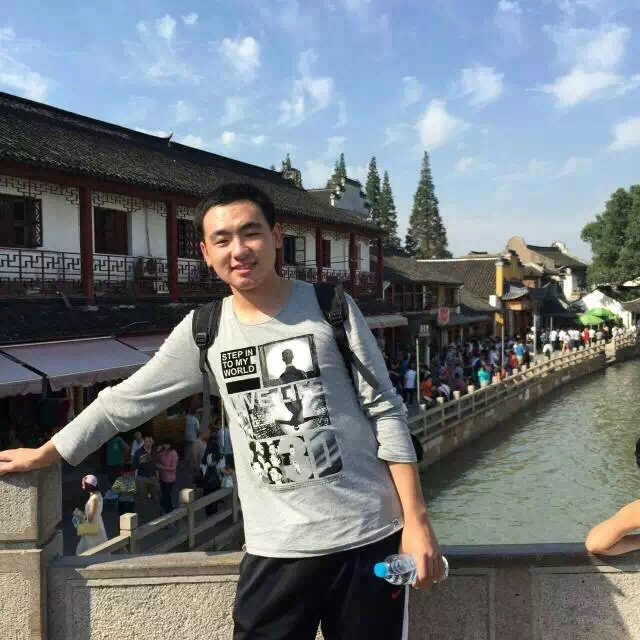 超级行动 