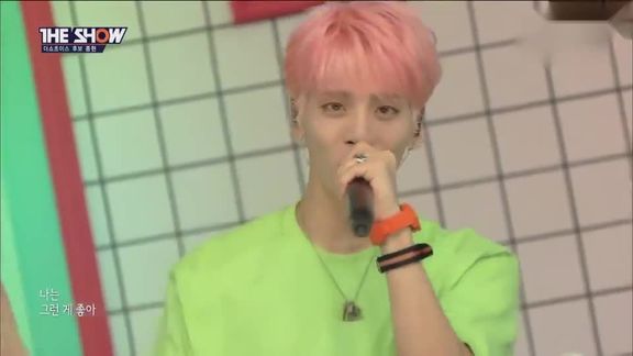 160531 TheShow SHINee 金钟铉-She Is Solo舞台 高清