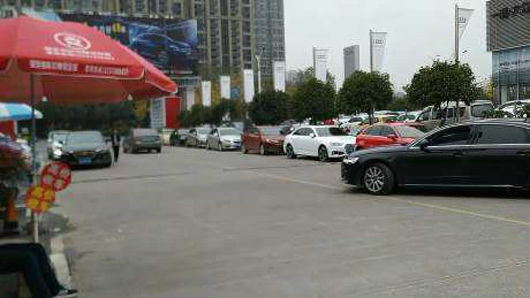 二手车市场这么冷清,桂林像这样的天气,大家会不会出门逛