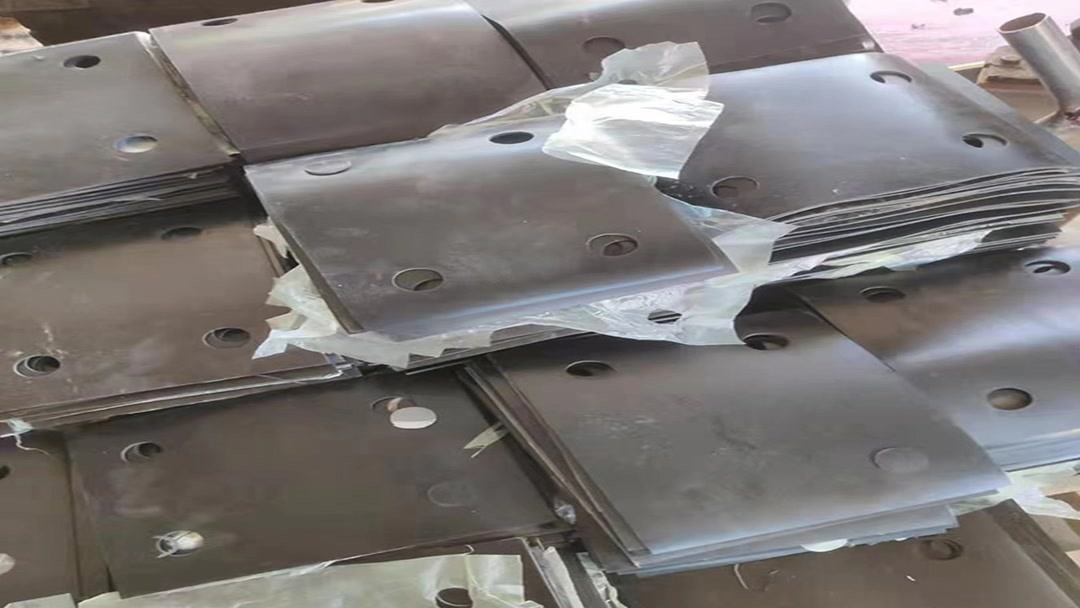 创恒桥梁隔震橡胶垫块可打孔定做