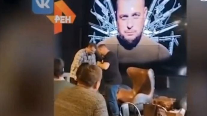 果然视频|圣彼得堡一咖啡馆发生爆炸,一著名战地记者身亡