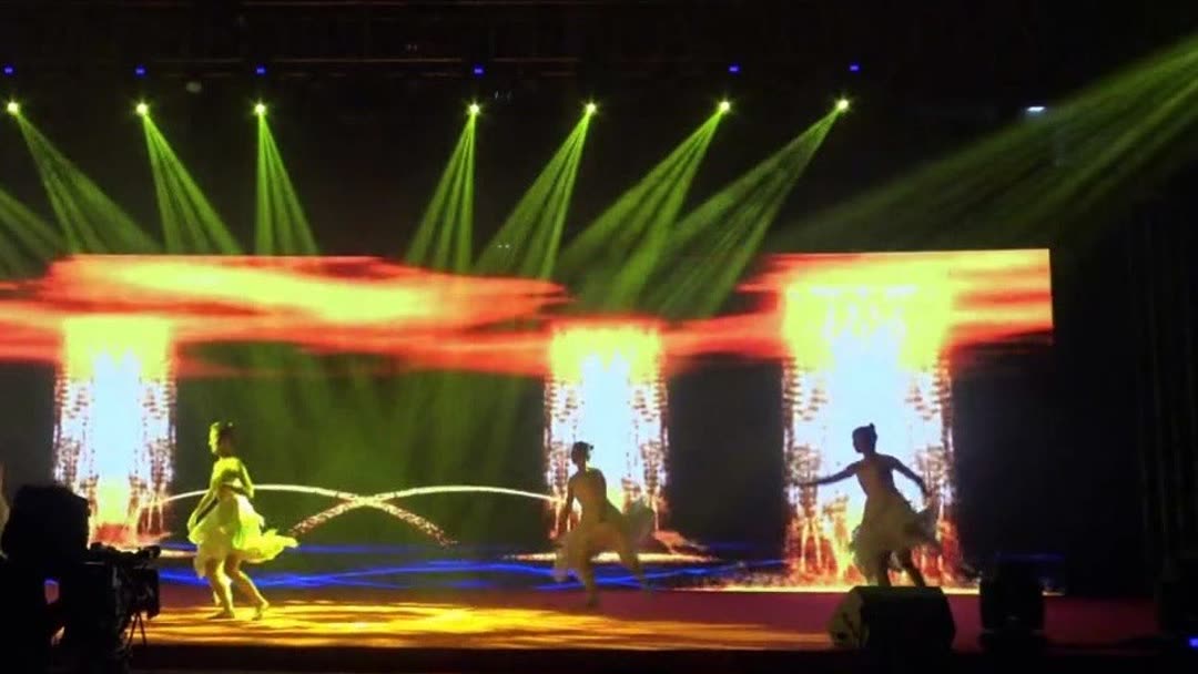 广州时尚震撼科技感一流开场表演节目《绽放 光之荣耀》压轴演出