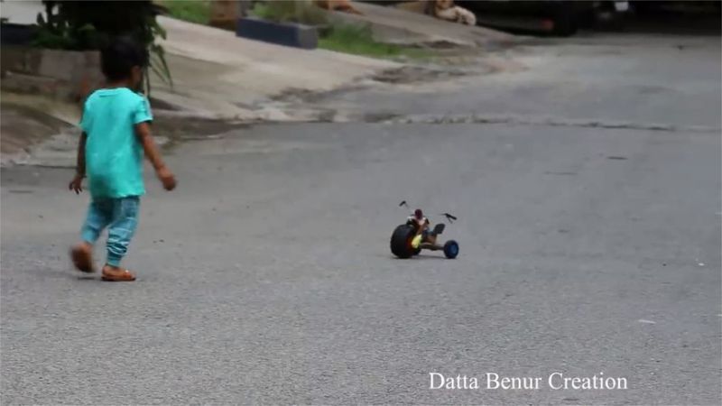 如何在家制作玩具摩托车,电动小摩托——DIY